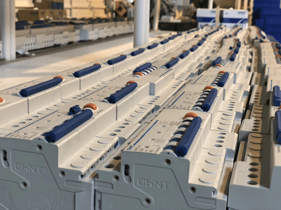 How to Read the Nameplate of Miniature Circuit Breaker | CHINT global