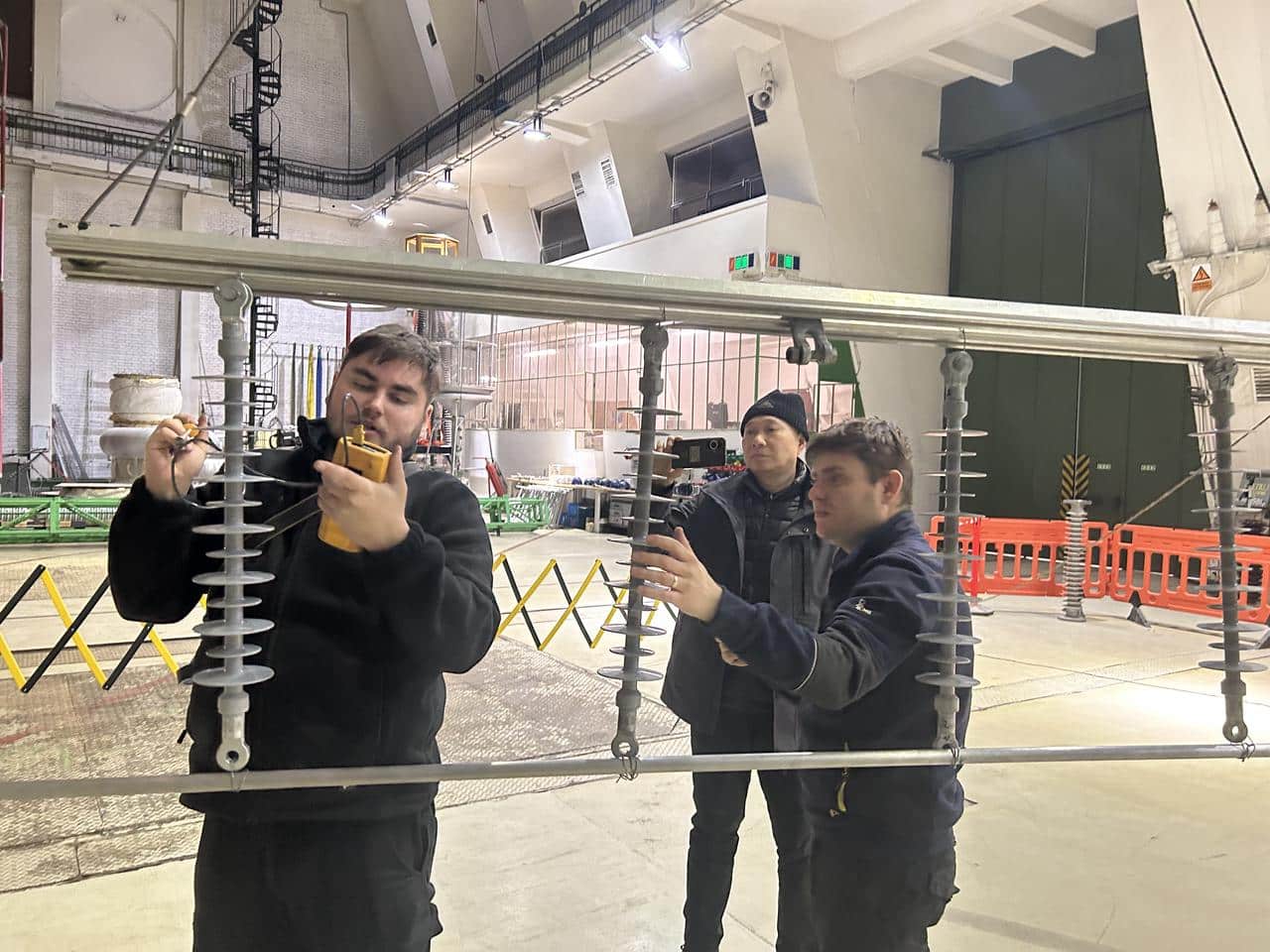 A Basic Guide To Composite Insulators | CHINT global