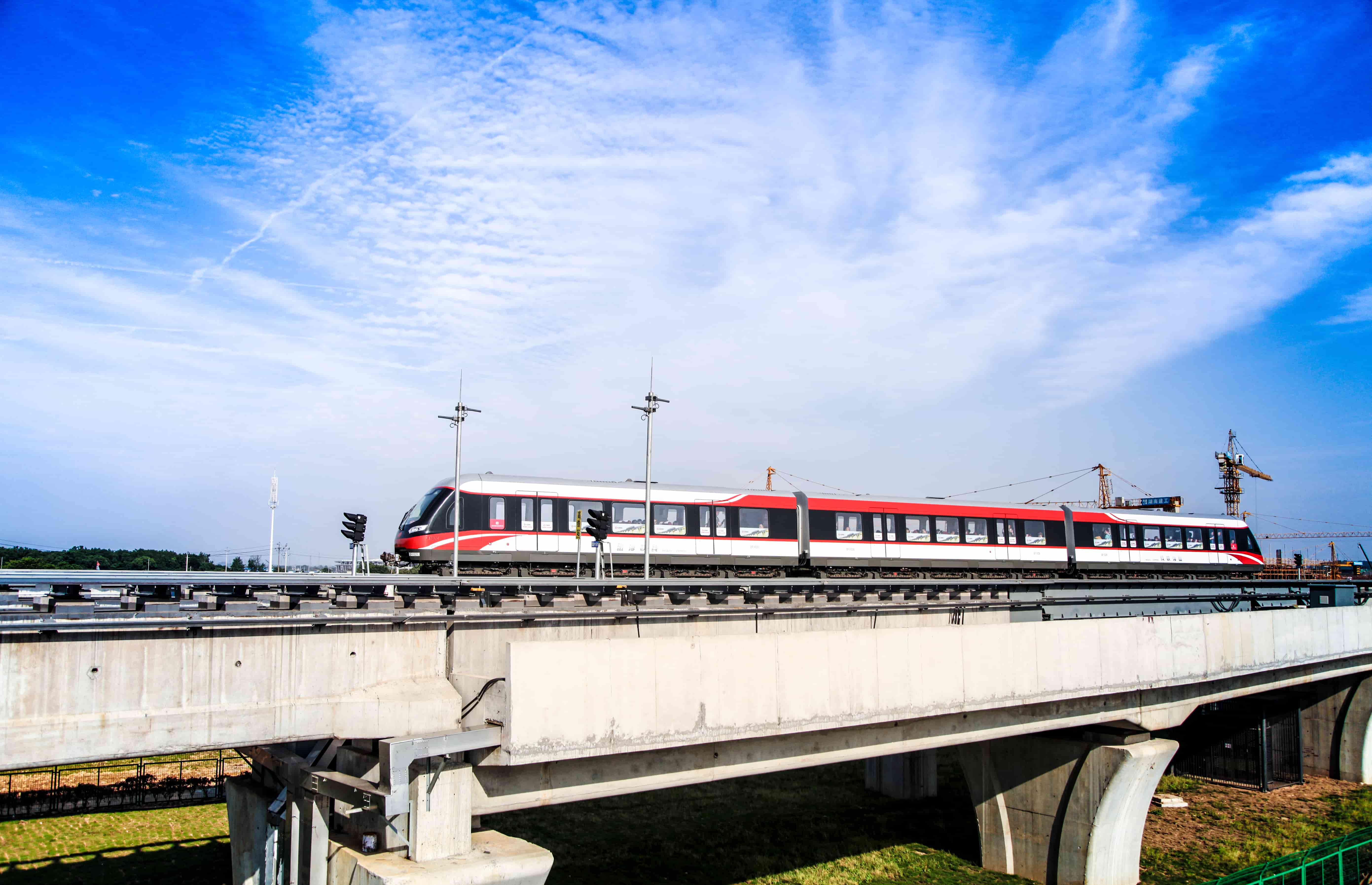 Low-voltage Power Distribution for MRT Corp Urban Rail Lines Solution